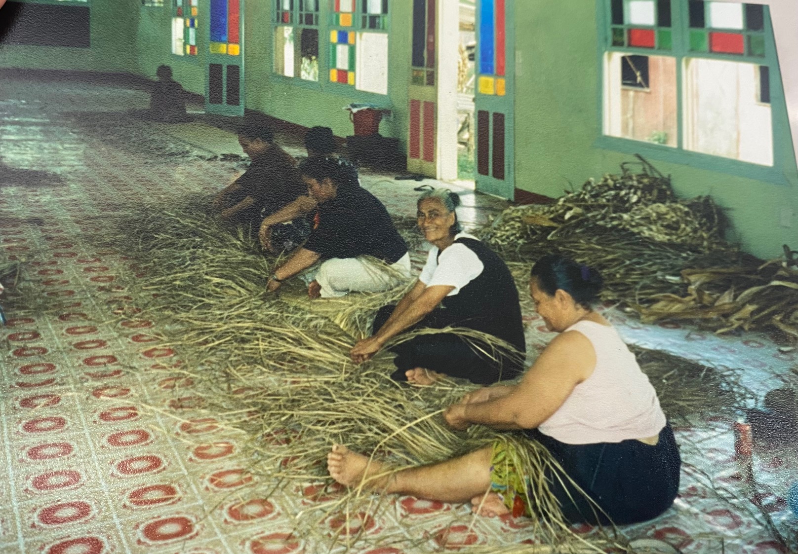Tonga: Basket Weaving